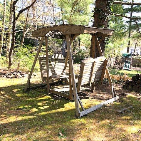 Outdoor Double Swing with Roof | snaplist
