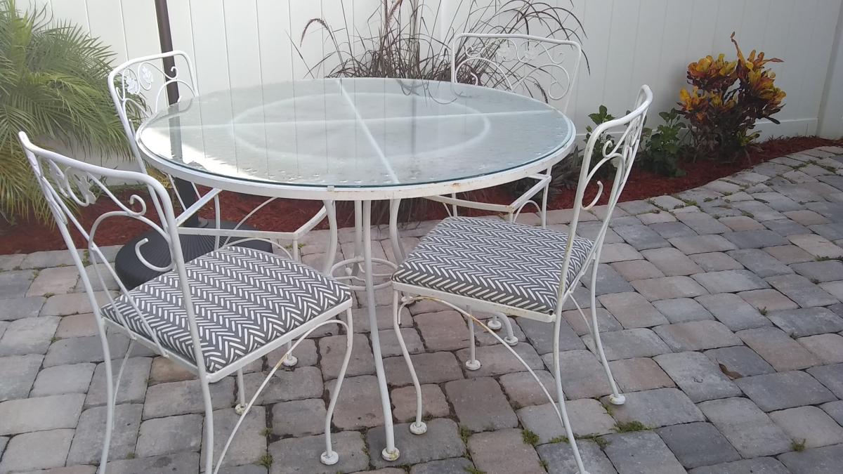 Kitchen or Lanai table | snaplist