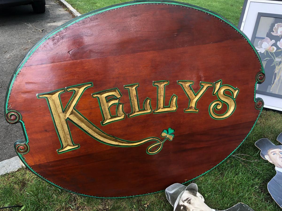 Sign KELLYS Large Wood | snaplist
