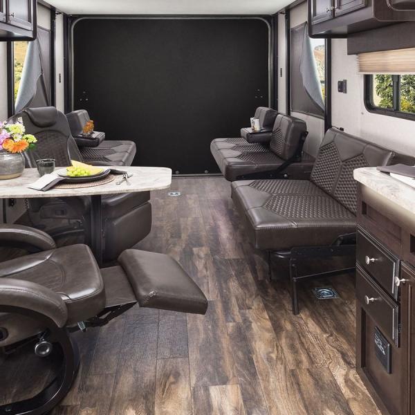 2019 Jayco Octane XL 31 ft Toy Hauler | snaplist