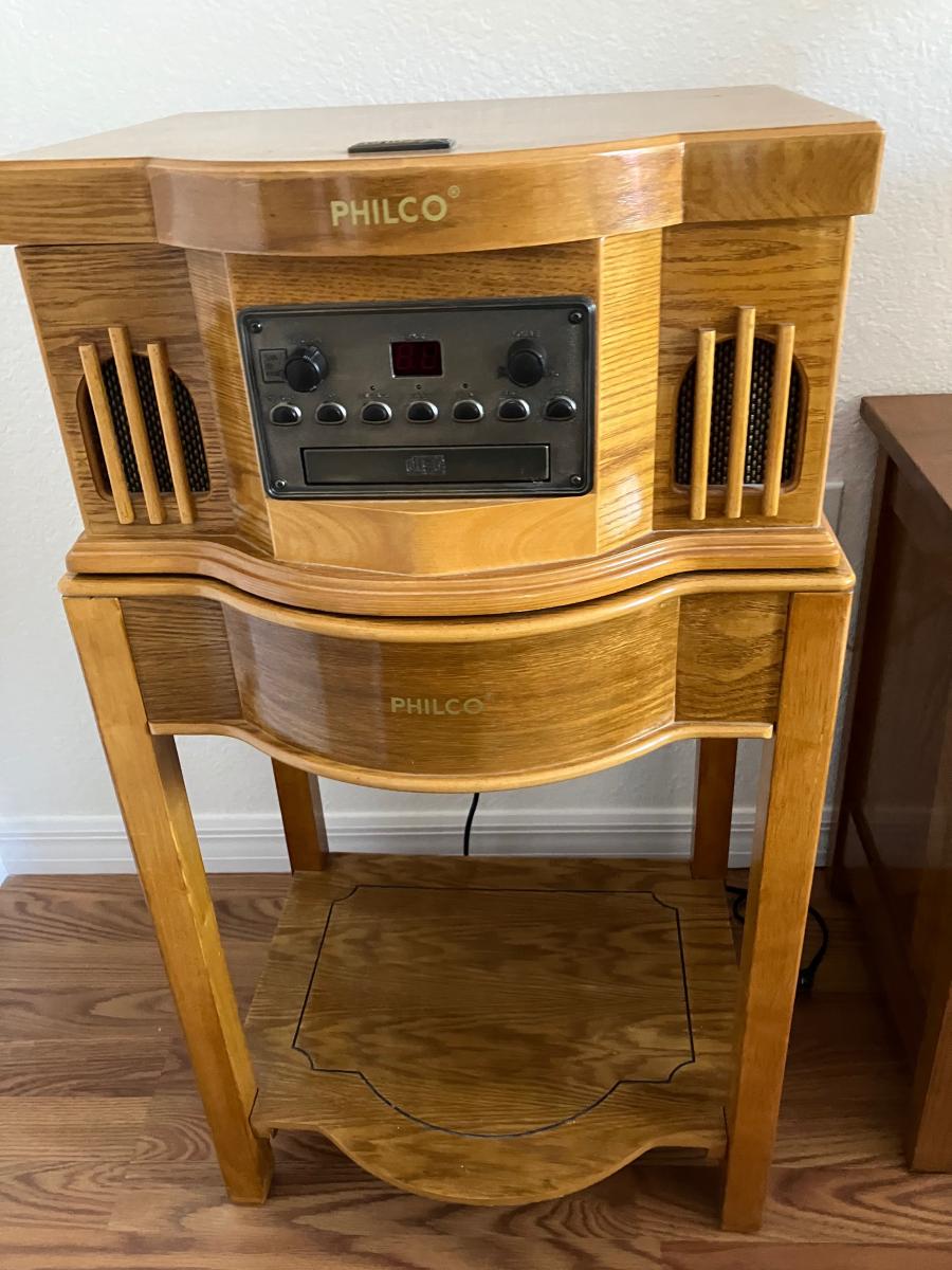 Philco Radio #841-205 | snaplist